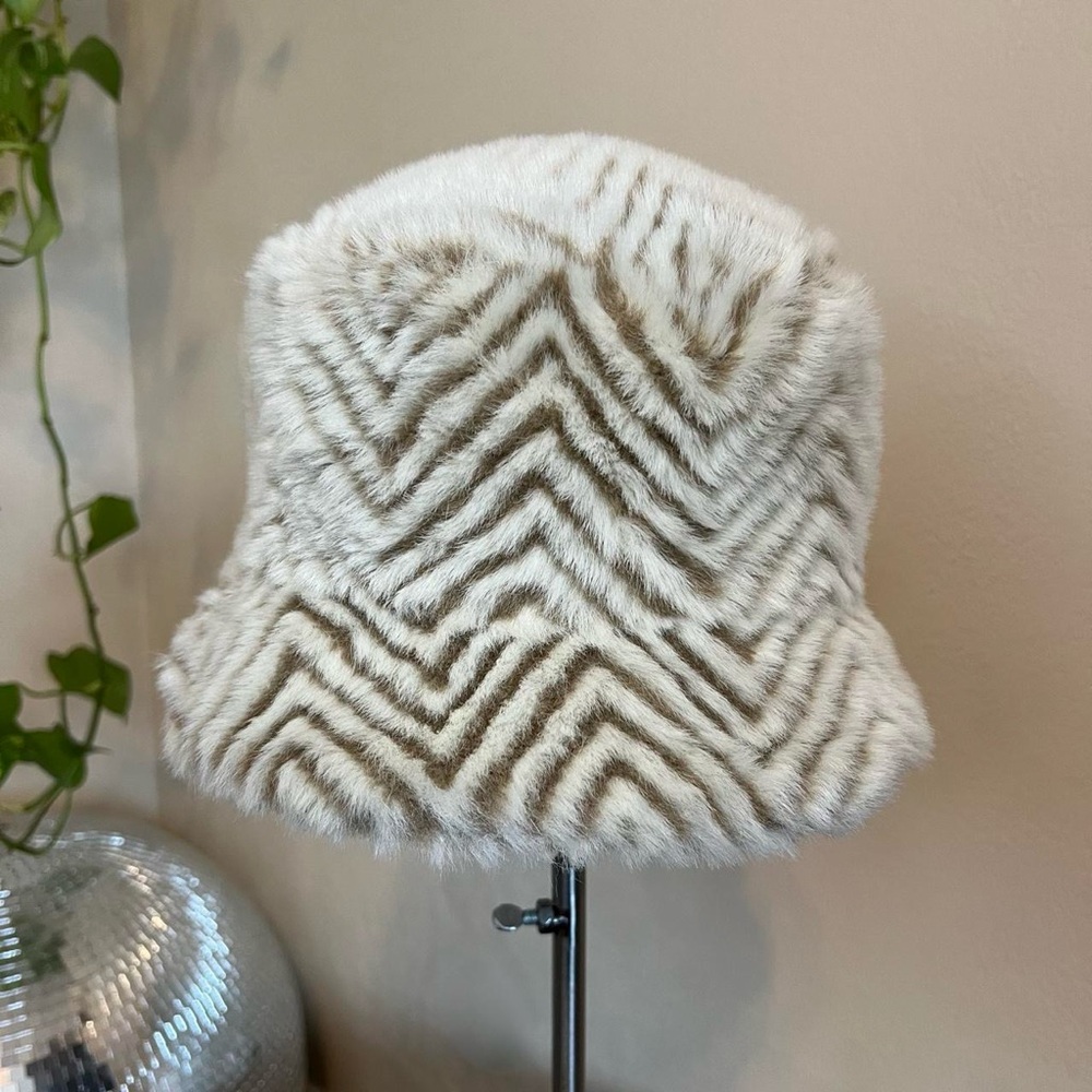Vintage Ben Berger Faux Fur Bucket Hat - Gem